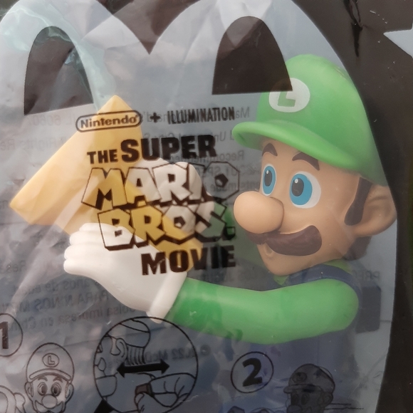 McDonald's | Toys | Nintendo Super Mario Bros Movie Flashlight Luigi ...